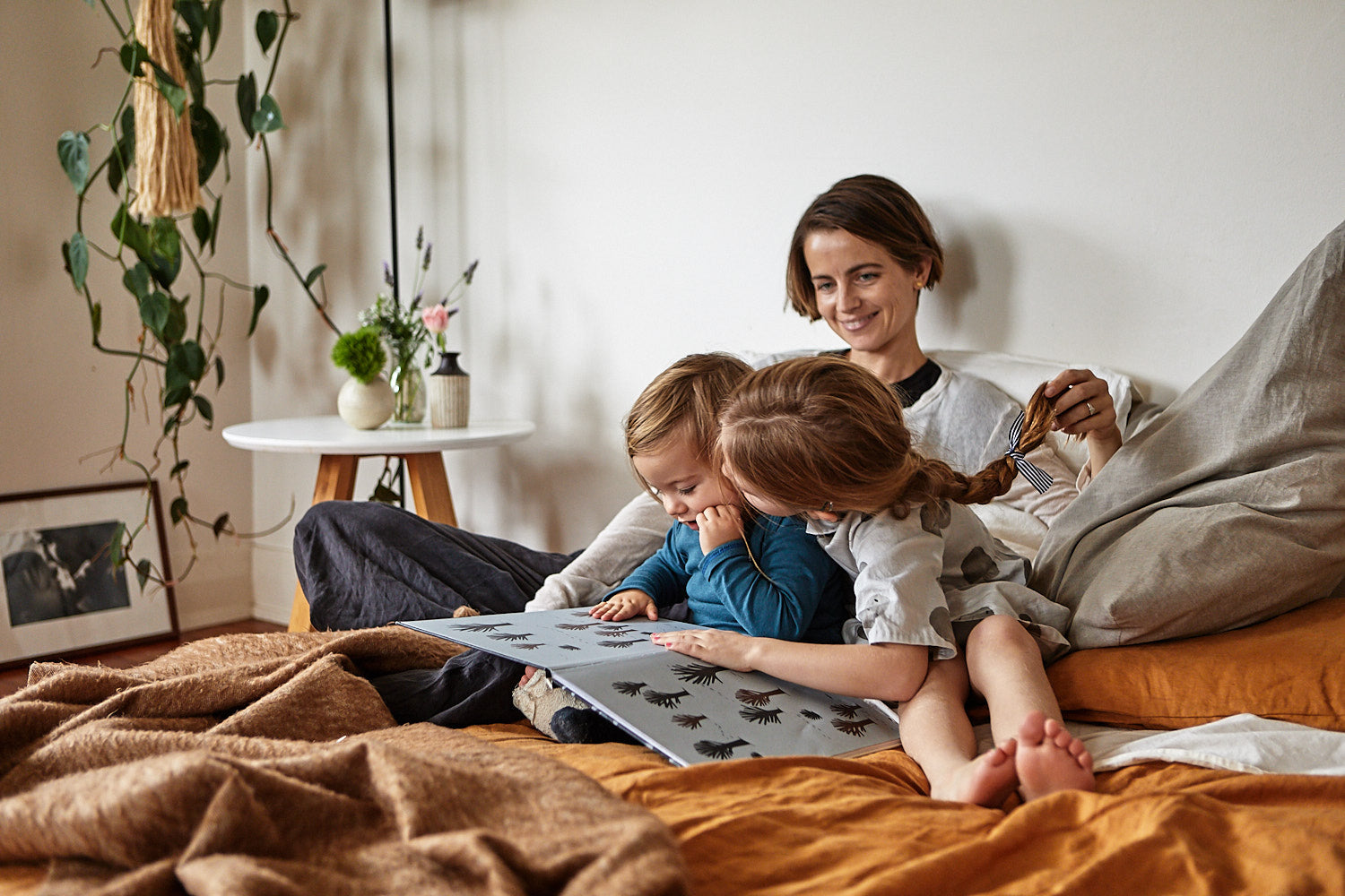 Sonia, Murray & family, Tamarama NSW | IN BED USA