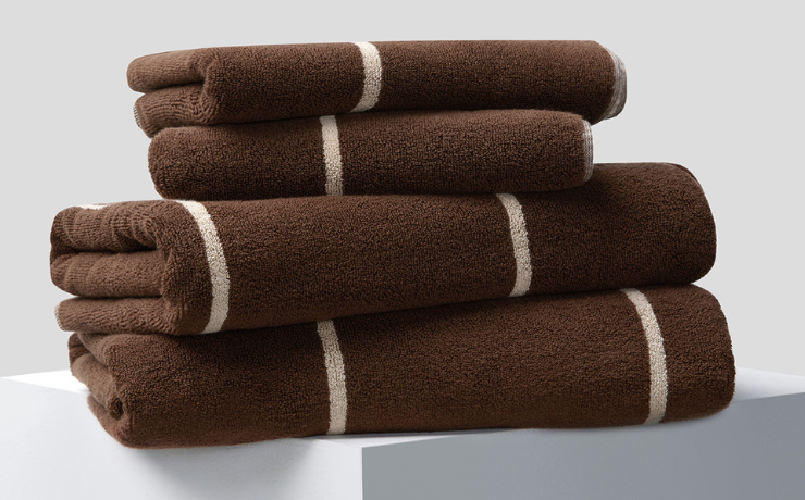 Anna Fiedler’s Art-Filled Home & Studio | IN BED USA